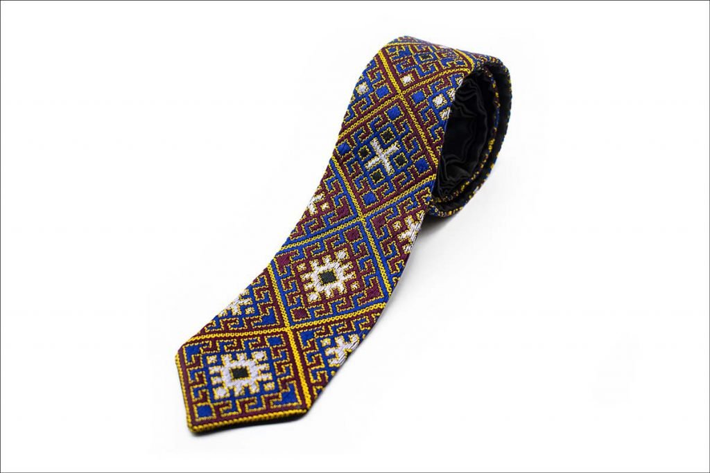 Hand-Embroidered Tie | Craftestan