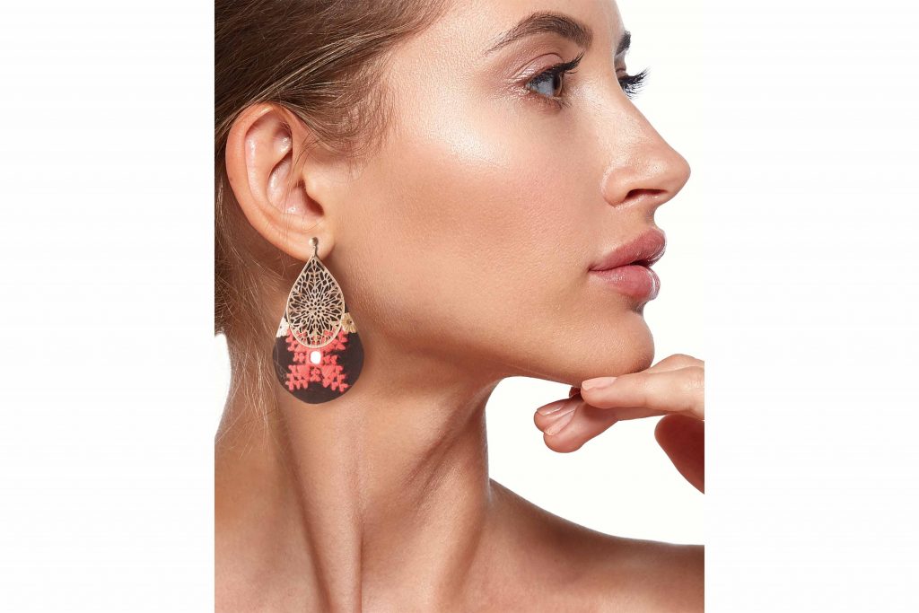 Handcrafted Baluchi Accessory Set | Craftestan