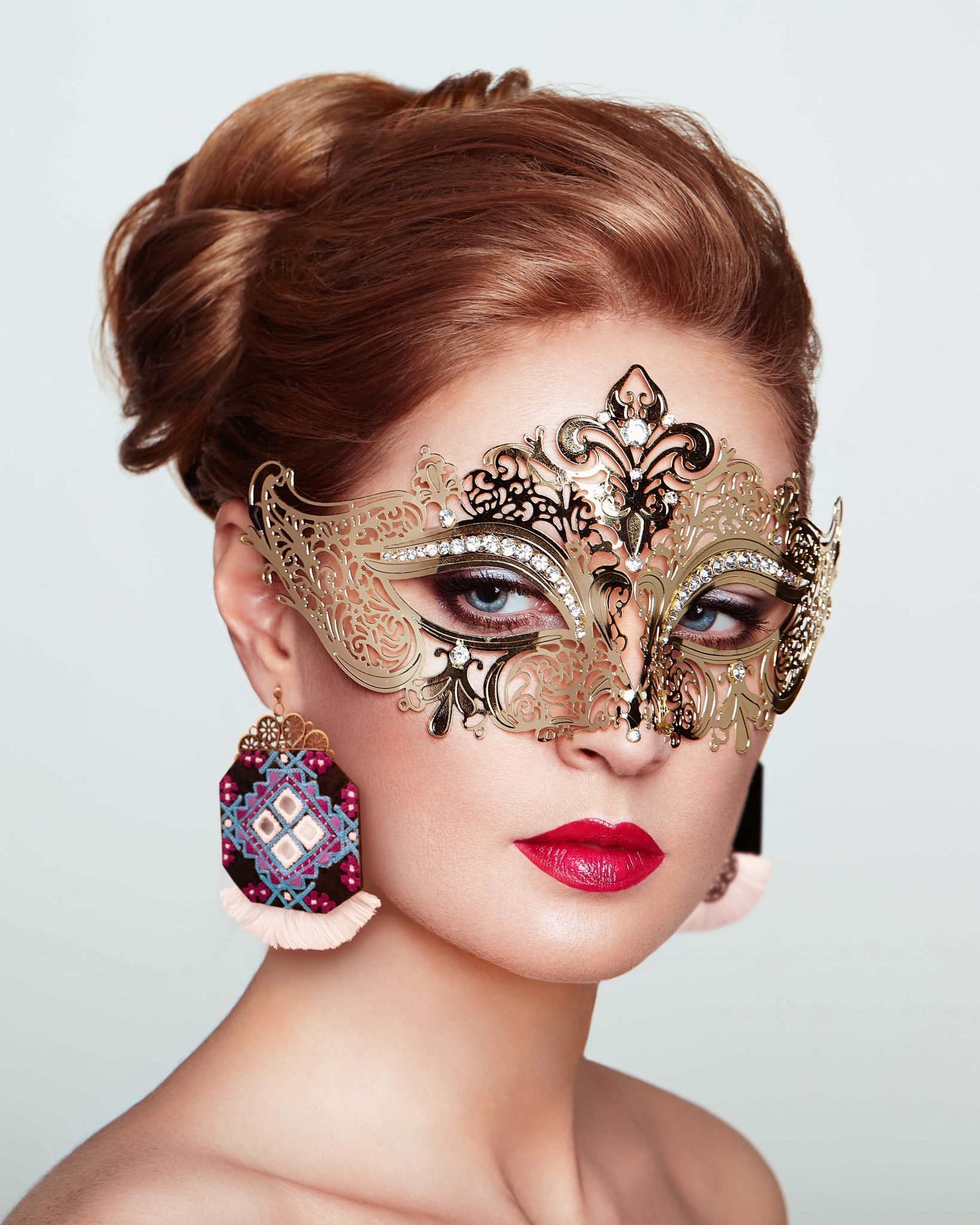 Persian Luxury Clothing in the Ancient Persian Achaemenid Era| Craftestan